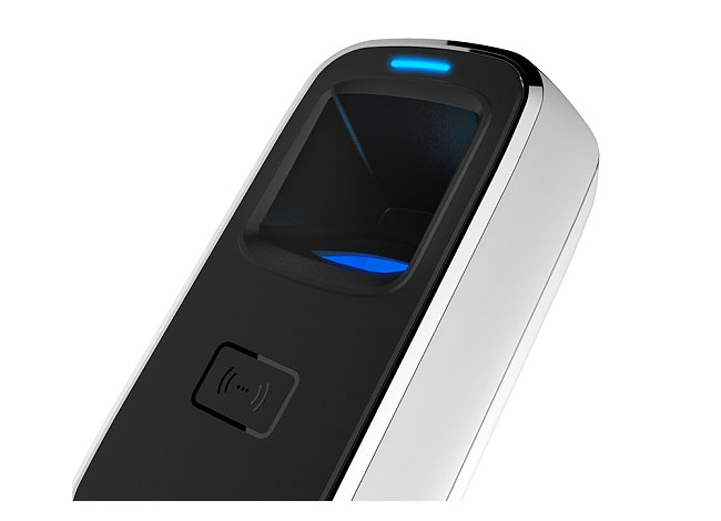M5 Plus: Controllo Accessi Esterno, Impronte, RFID, IP65, PoE e BT